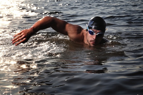 Eau libre : A quelle vitesse nager ? - Endurance Training Concept